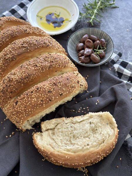 Anise-seed Cypriot Village Bread - Cuisinovia