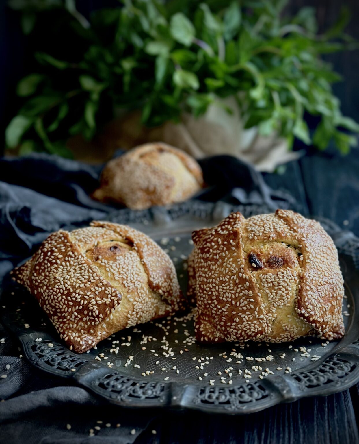 "Flaounes" - Cypriot Easter Pies with "anari" Cheese - Cuisinovia
